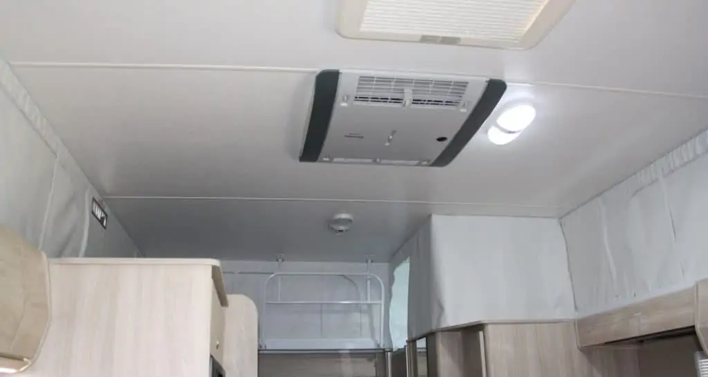 Jayco Expanda Pop Top (17.56-2) Caravan | Book Caravan Now